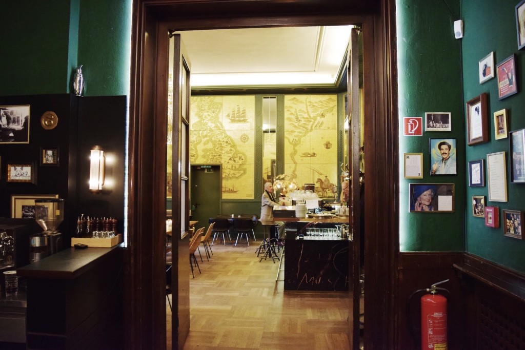 Die Goldene Bar Restaurant, Munich, Germany