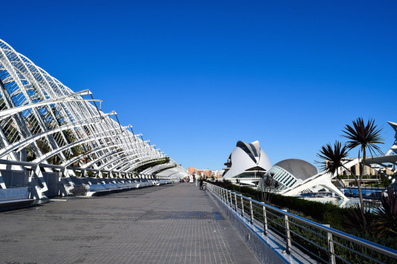 3 Coolest Neighborhoods to Visit in Valencia