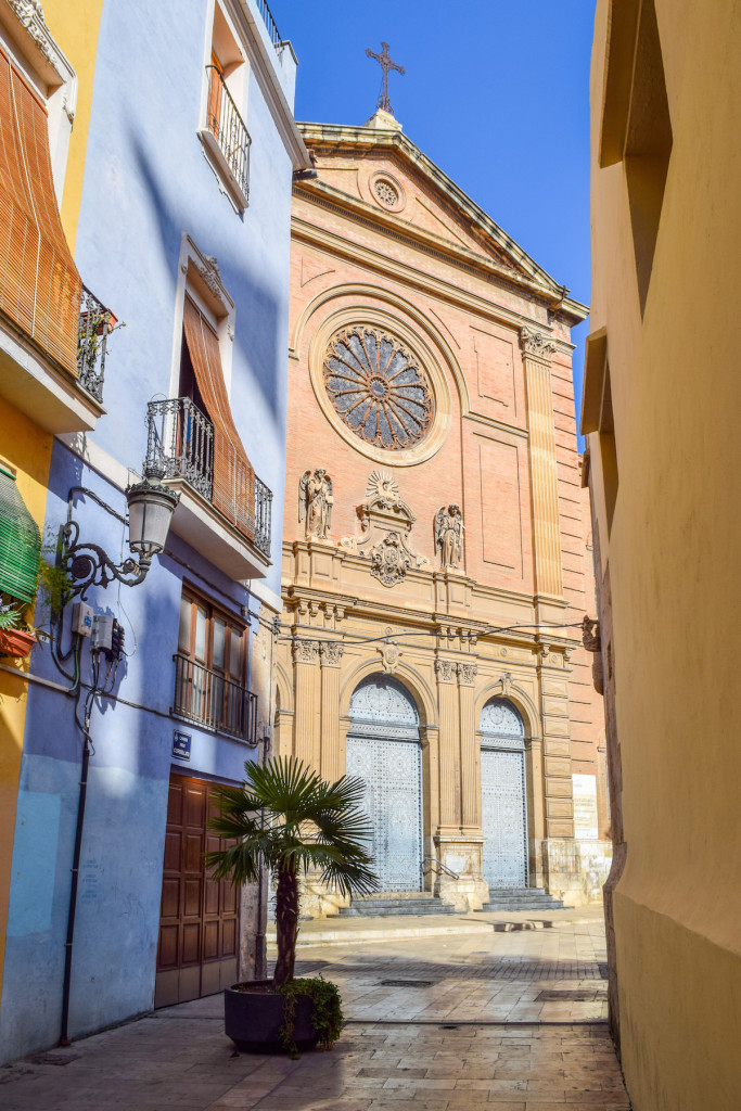 3 Coolest Neighborhoods to Visit in Valencia