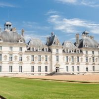 10 Charming Small Towns & Villages on the French Riviera to Visit