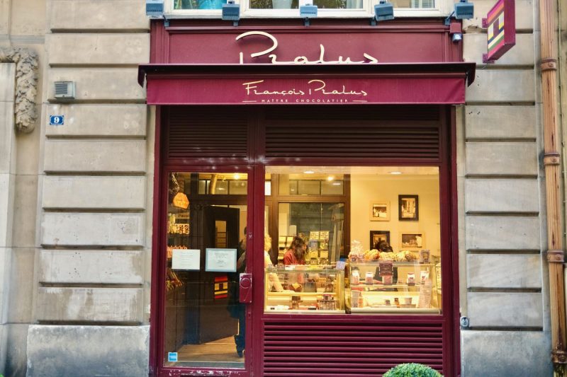 17 Best Chocolate Shops in Paris for Sweets