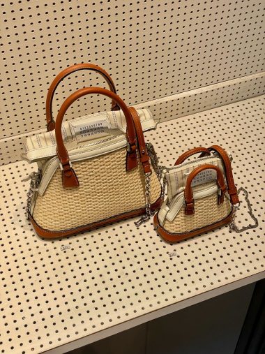 Handbag Shopping in Paris: How to Buy Your Dream Bag