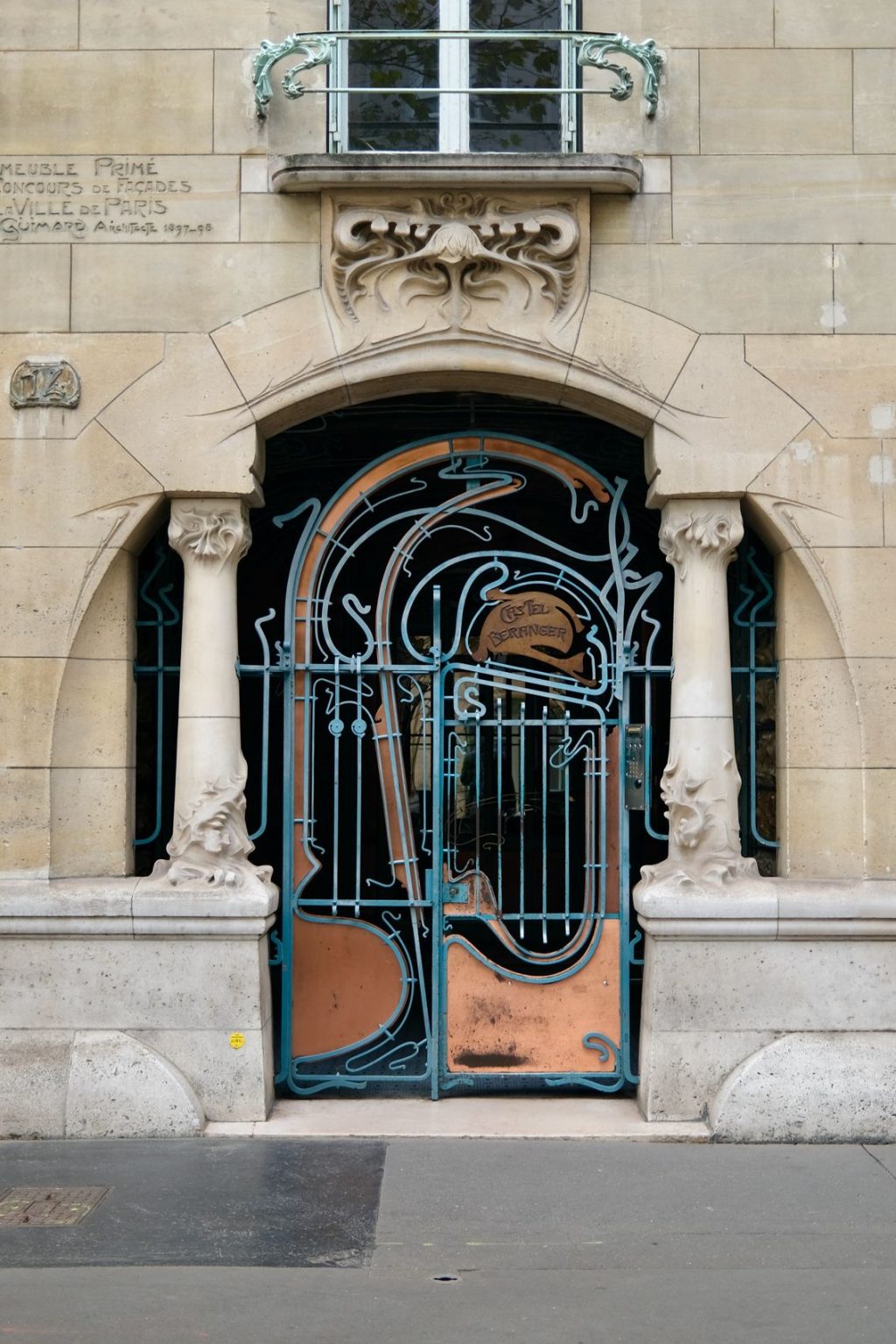 The Famous Morris Columns of Paris